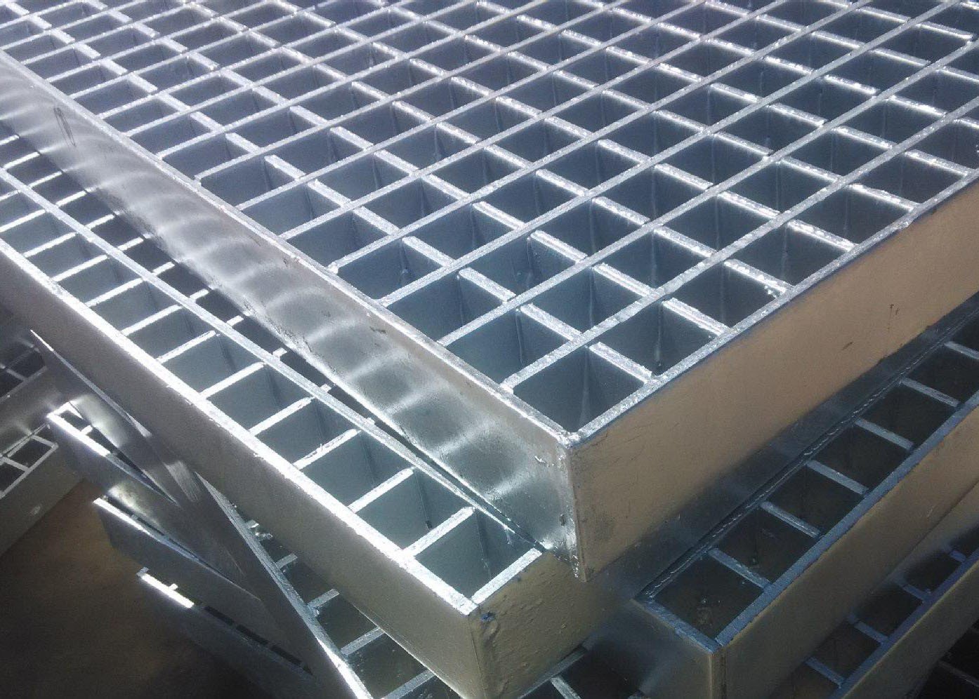 70mm x 6mm galvanisierten industrielle Boden-Gitter kratzende Plattform ...